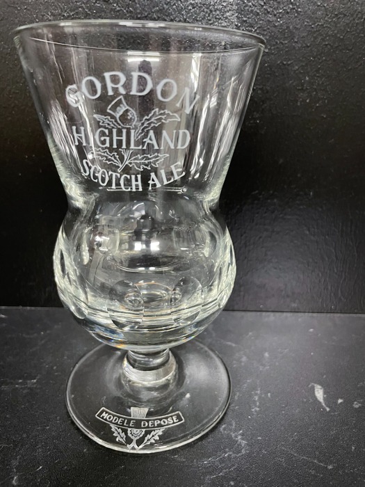 Gordon Highland Scotch Ale glas 33cl Modele deposé 1 :: Glazen - Drinken